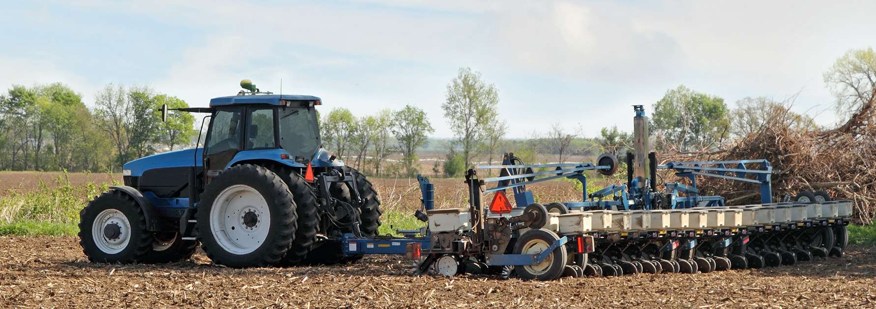A quick guide to different tractor tyres, sizes and recommendations