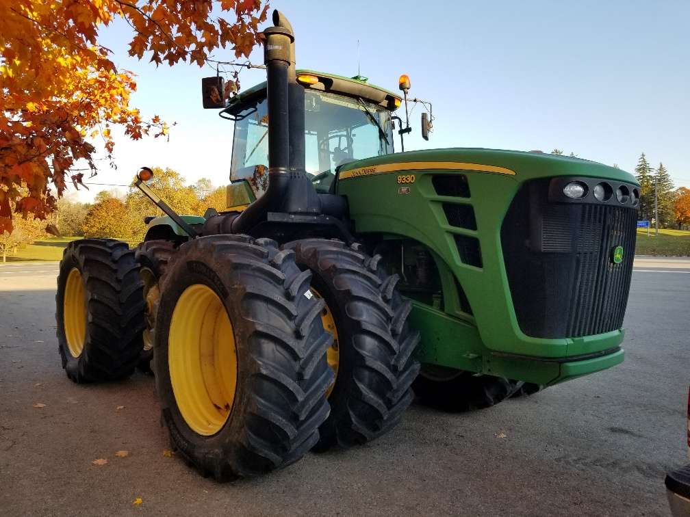 A Guide to Farm Tractor Tire Types and Sizes